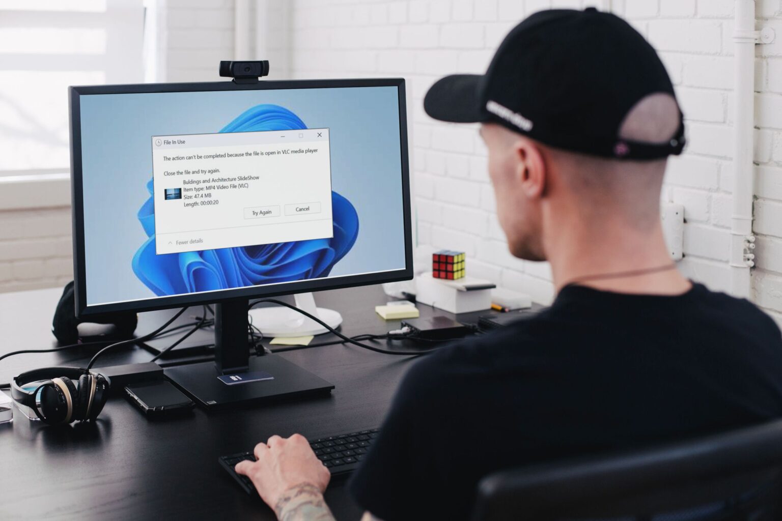 How to Delete a file that is in use by another program in Windows ...